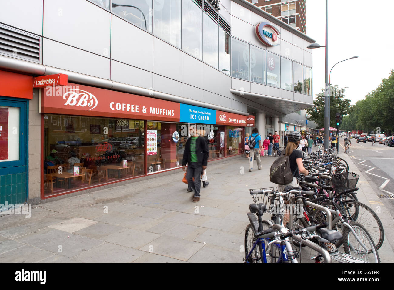 W12 shepherds bush hi-res stock photography and images - Alamy