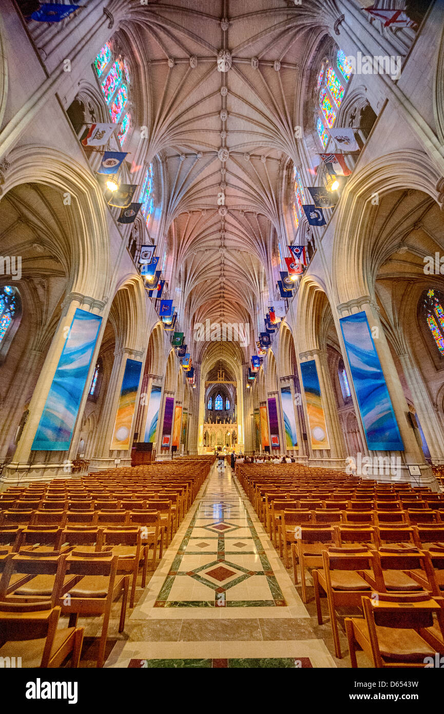 Washington national cathedral hi-res stock photography and images - Alamy