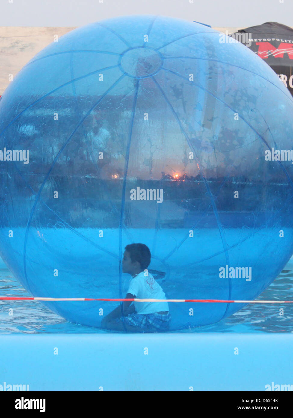 Walking-Water-Ball Funny-Kids-Floating IMG 4604 cr Stock Photo - Alamy