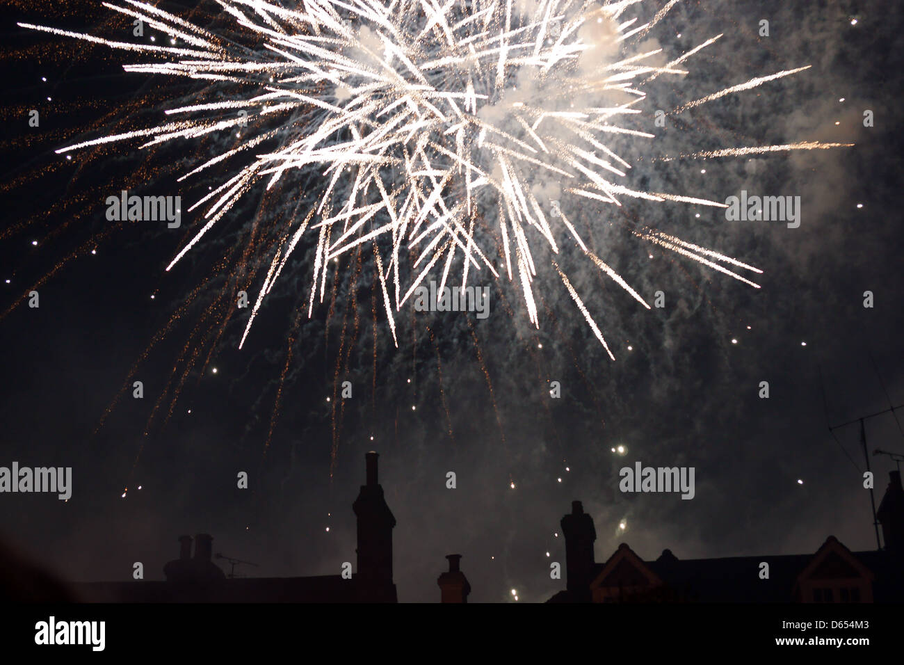 fireworks battle hastings bonfire night sky houses Stock Photo - Alamy