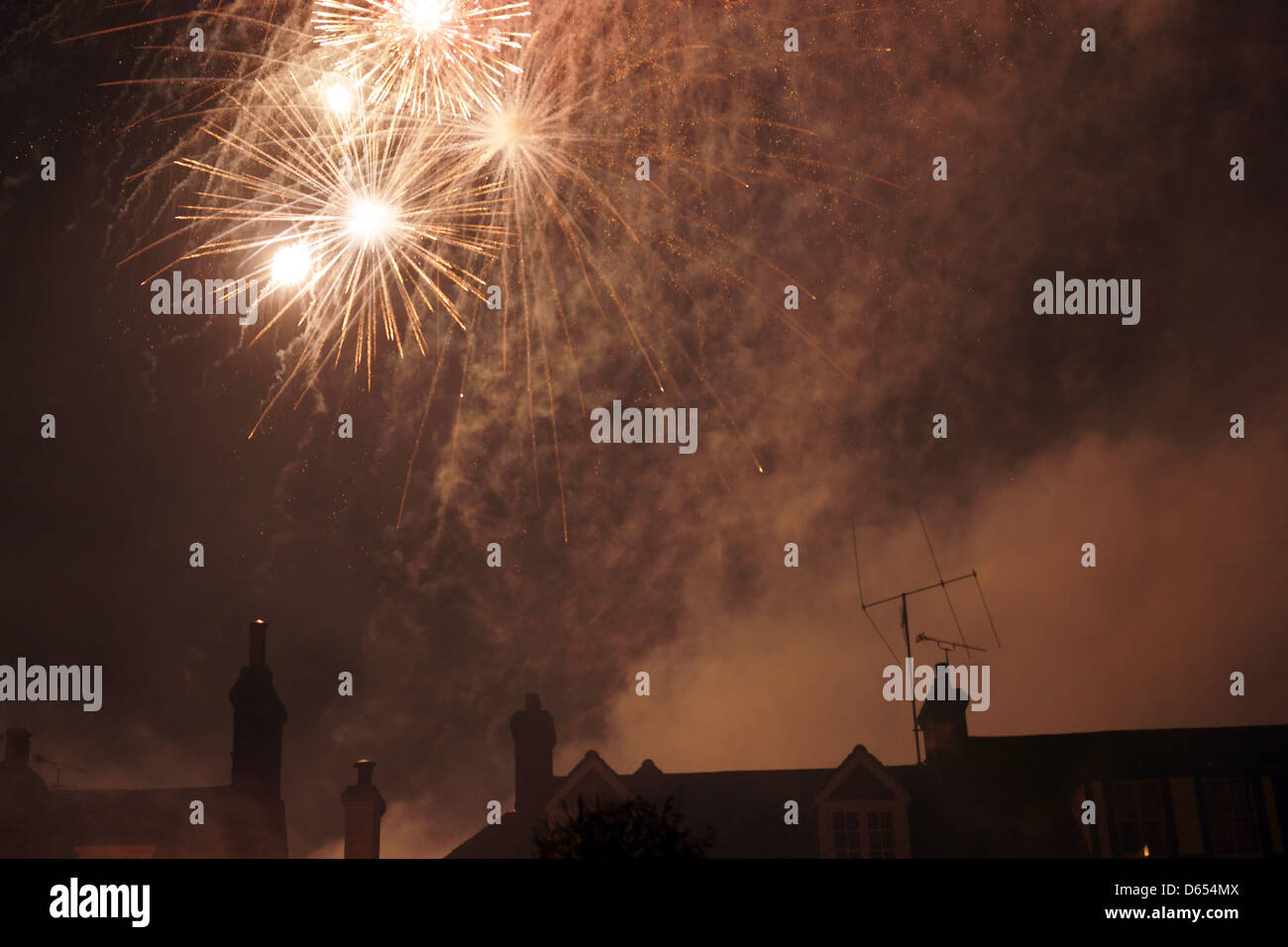 fireworks battle hastings bonfire night sky houses Stock Photo - Alamy