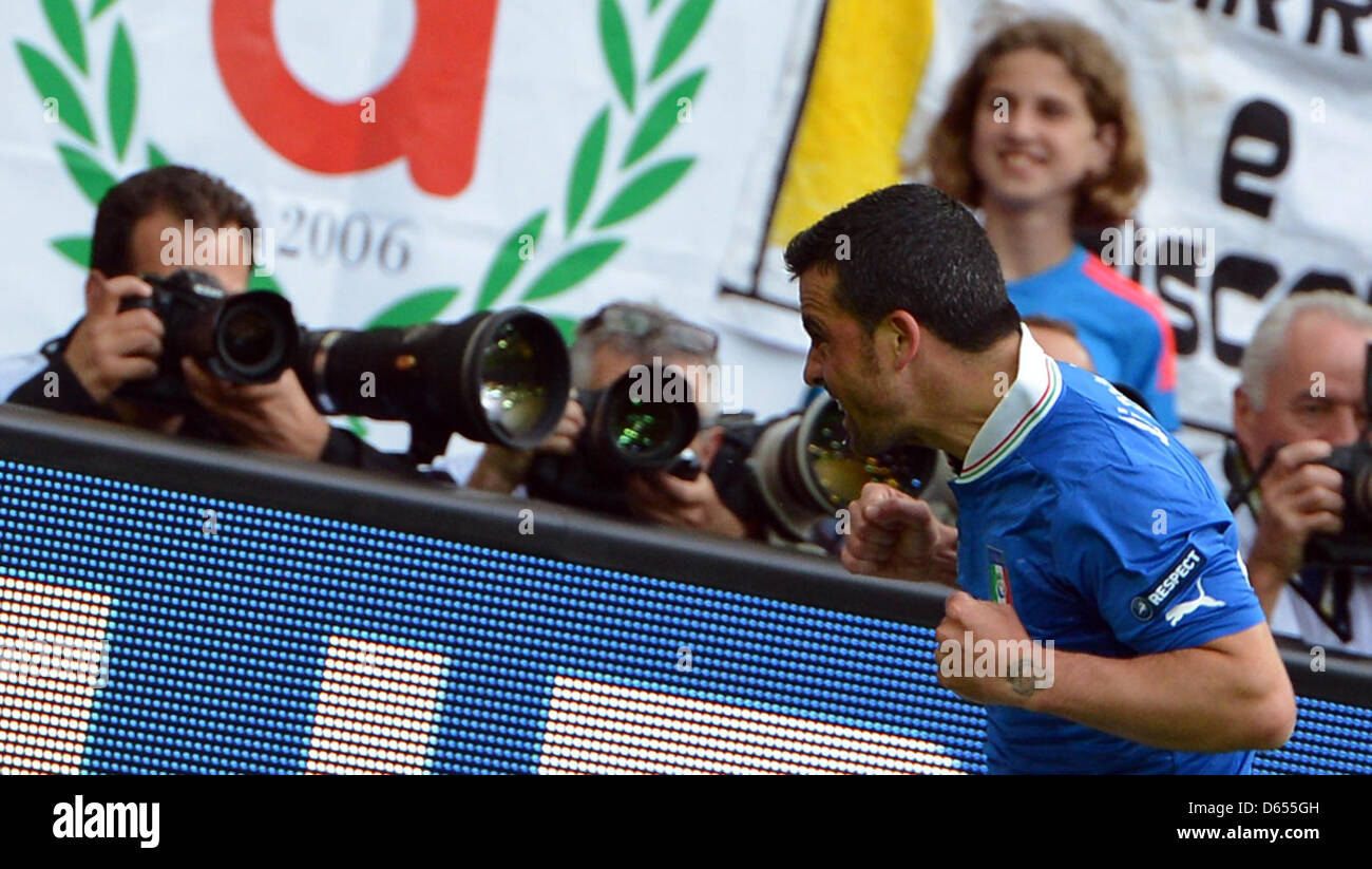 Italy's Antonio Di Natale cheers infront of photographers during UEFA ...