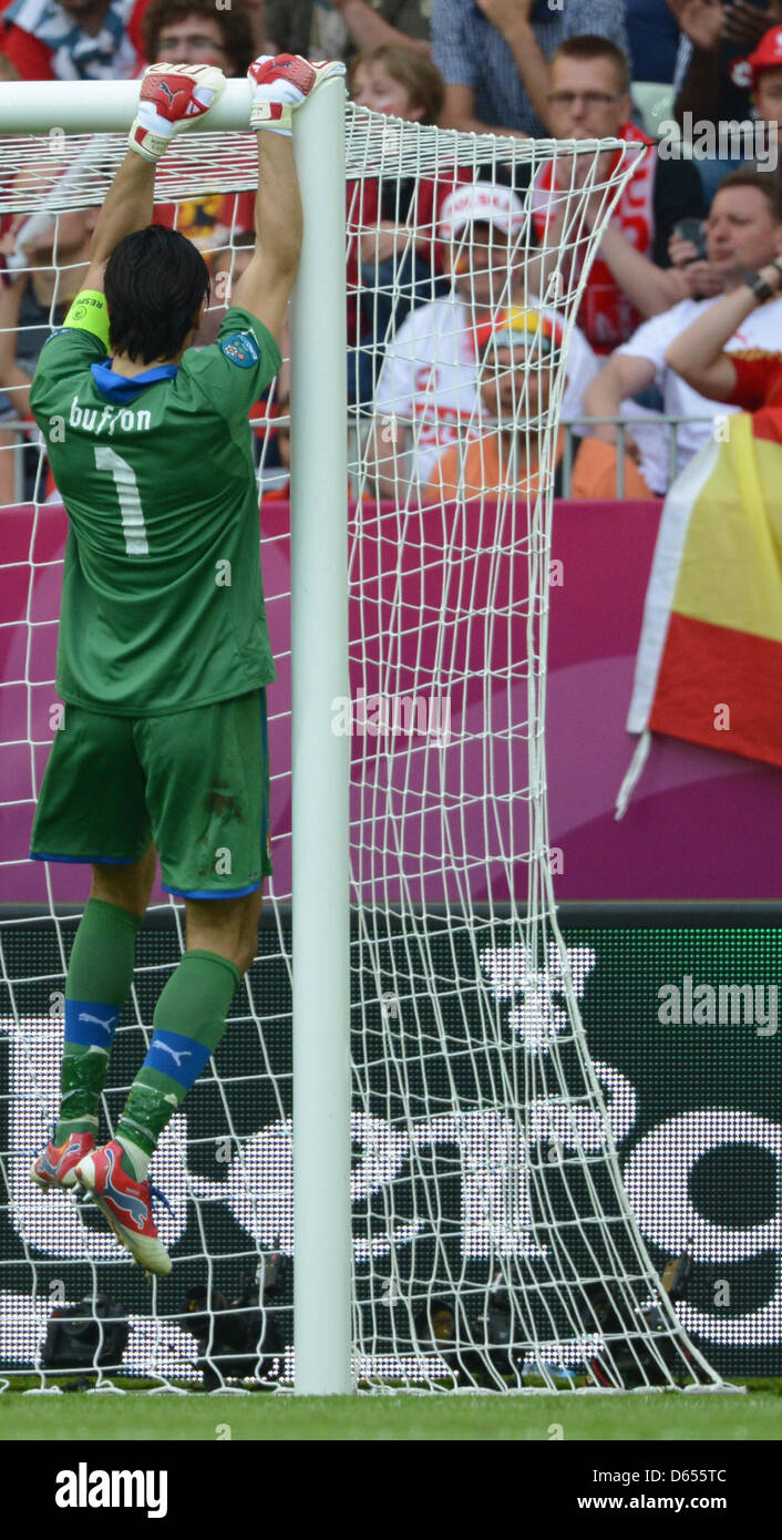 Italy's Gianluigi Buffon during UEFA EURO 2012 group C soccer match ...