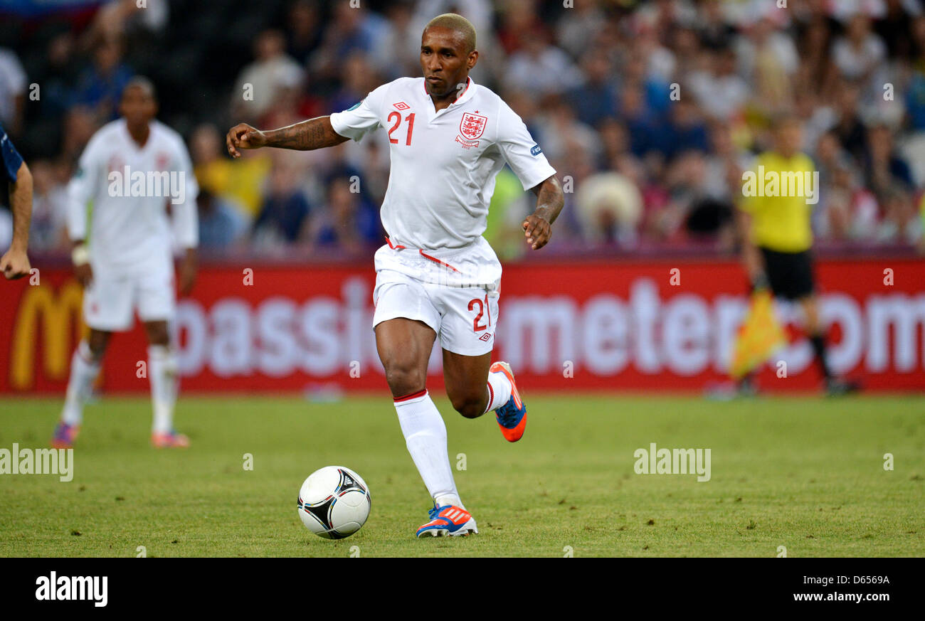 England's Jermain Defoe during UEFA EURO 2012 group D soccer match ...