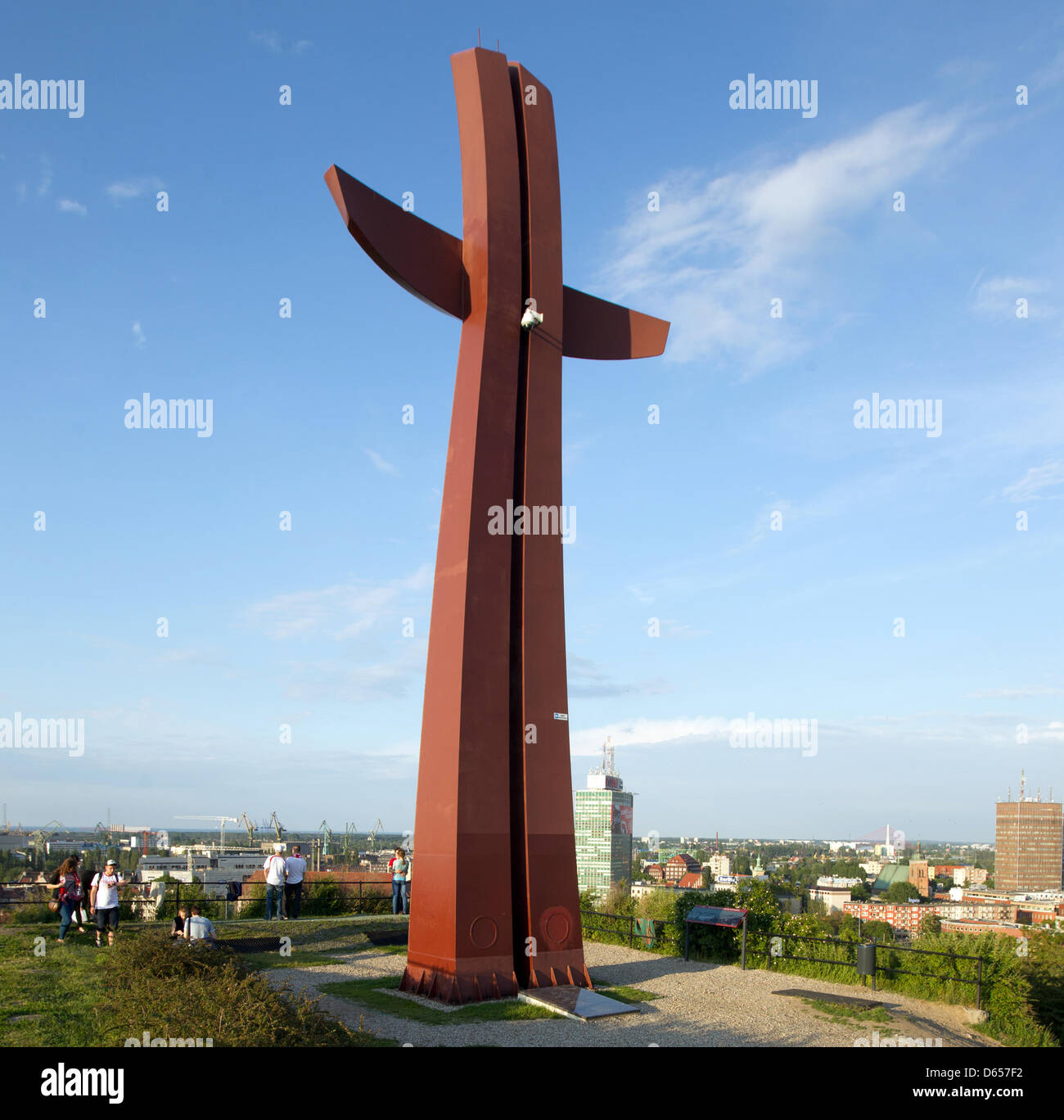 16 meters tall hi-res stock photography and images - Alamy