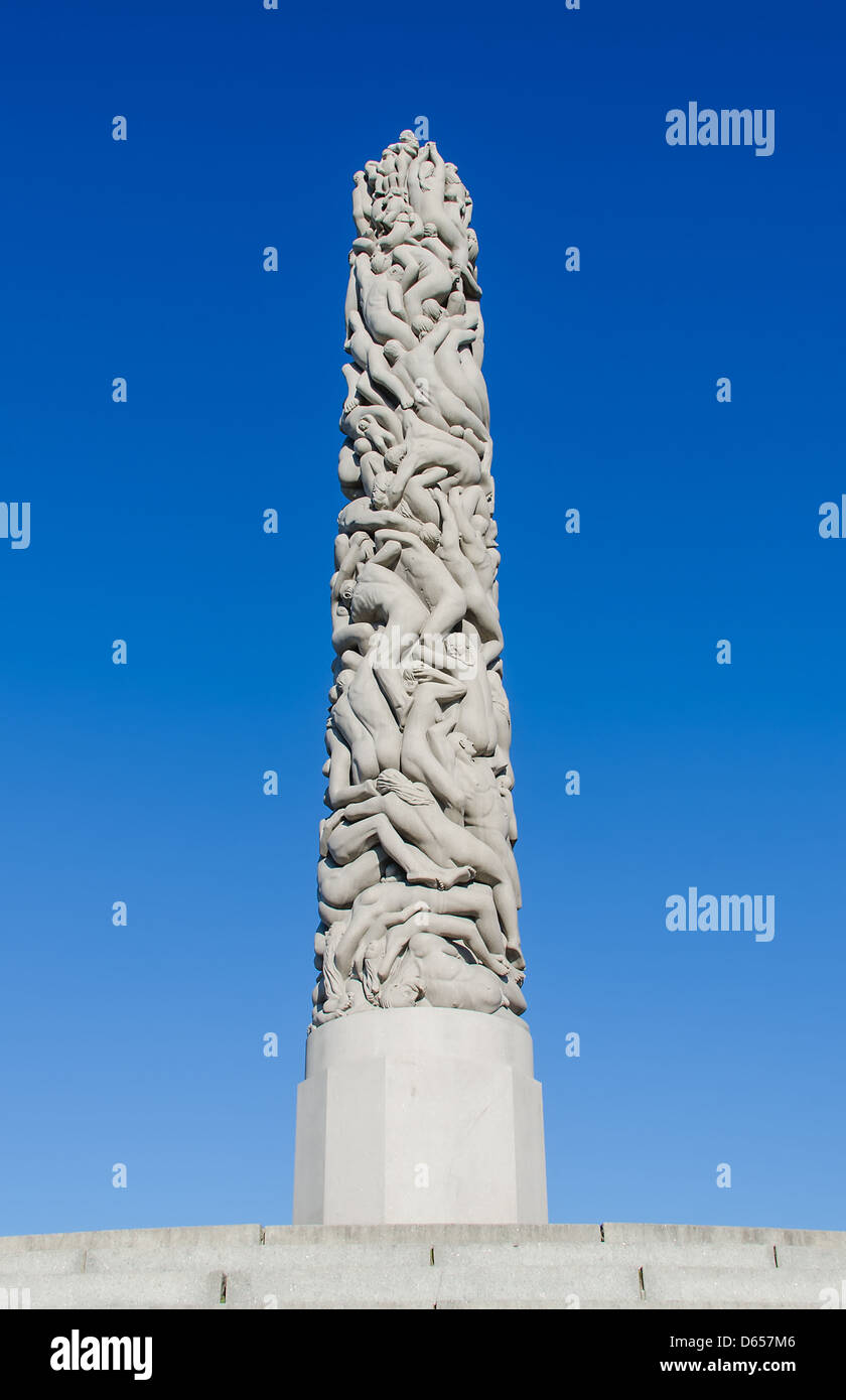 Monolith in Vigelands Park in Oslo Stock Photo - Alamy