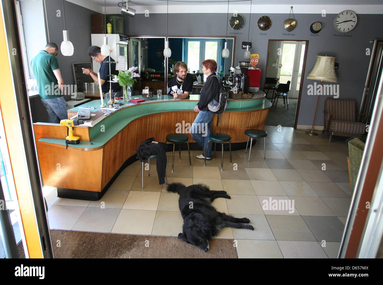 Asylum reception hi-res stock photography and images - Alamy