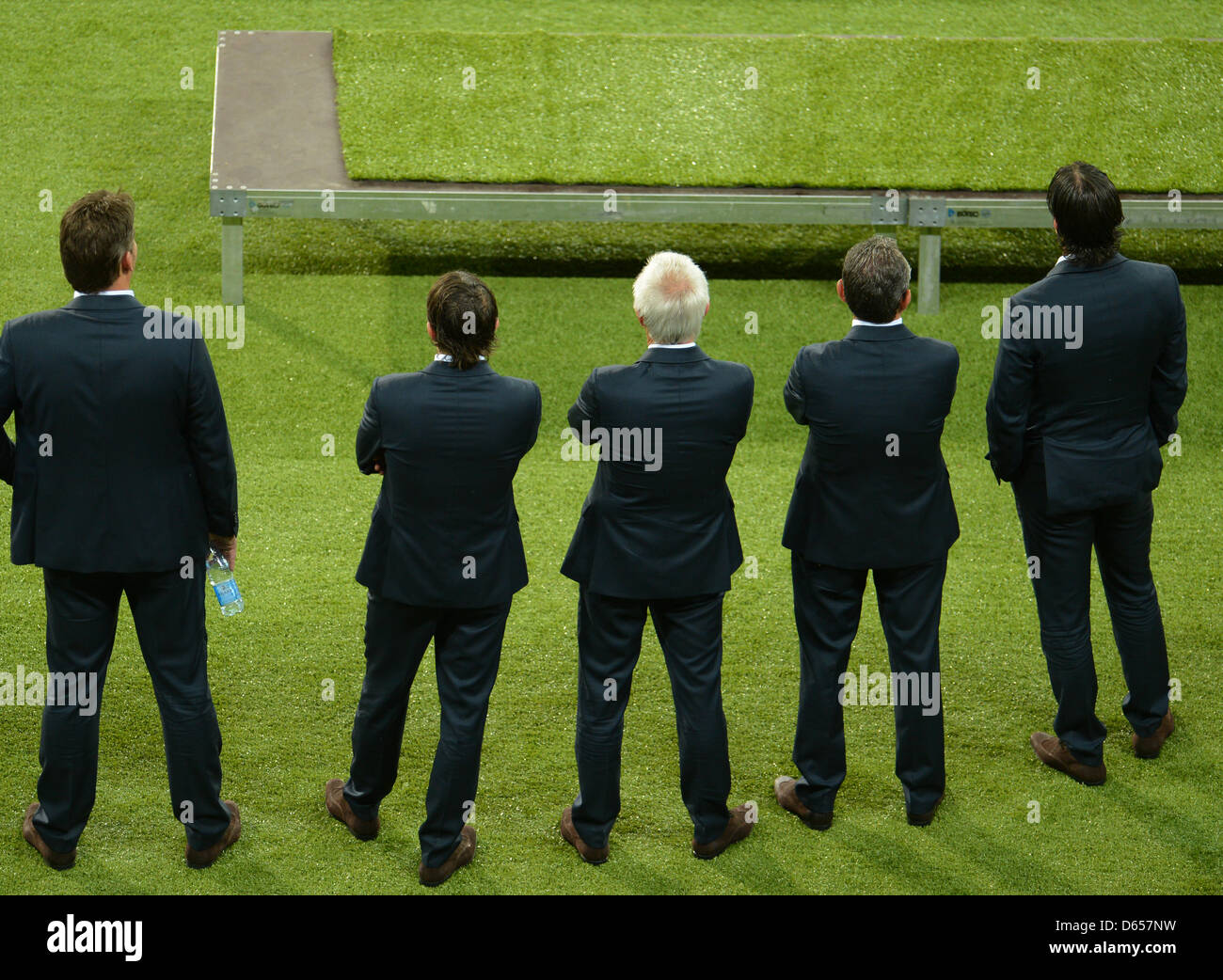 The Dutch coach staff around head coach Bert Van Marwijk (C) before ...
