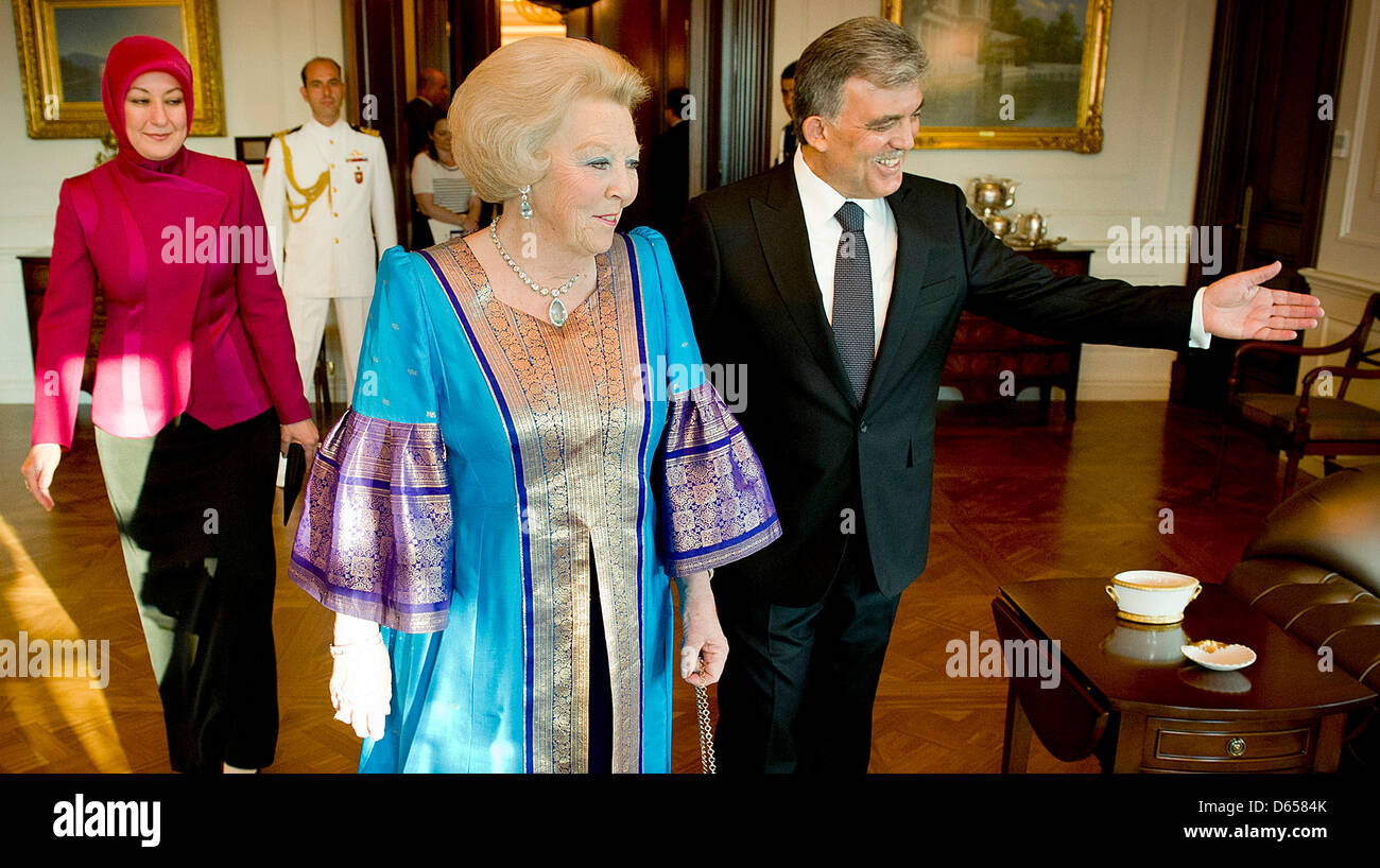 Queen Beatrix with President Abdullah Gul and Hayrunnisa Gul Queen ...
