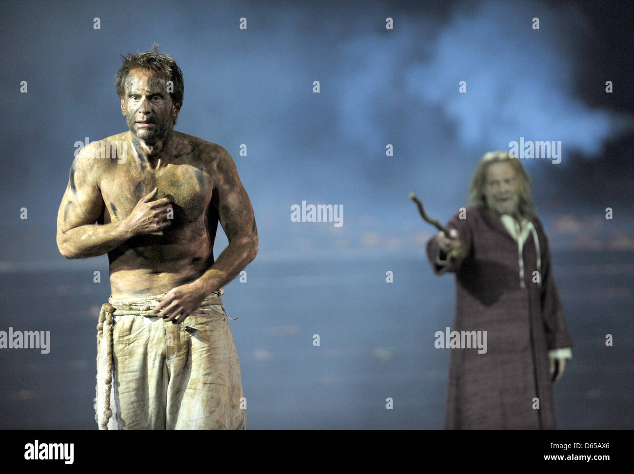 Julian weigend hi-res stock photography and images - Alamy