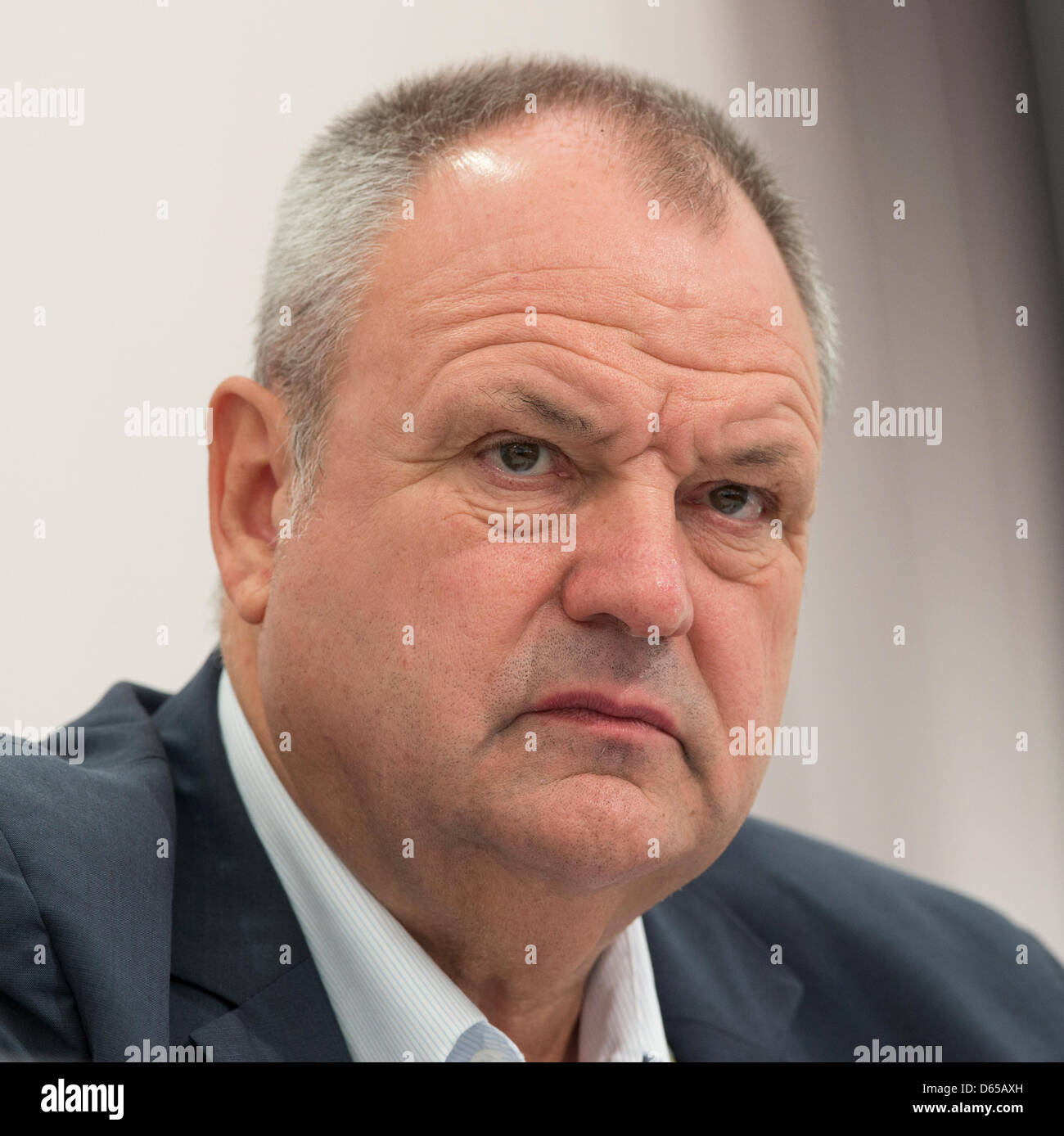 Stenger hi-res stock photography and images - Alamy