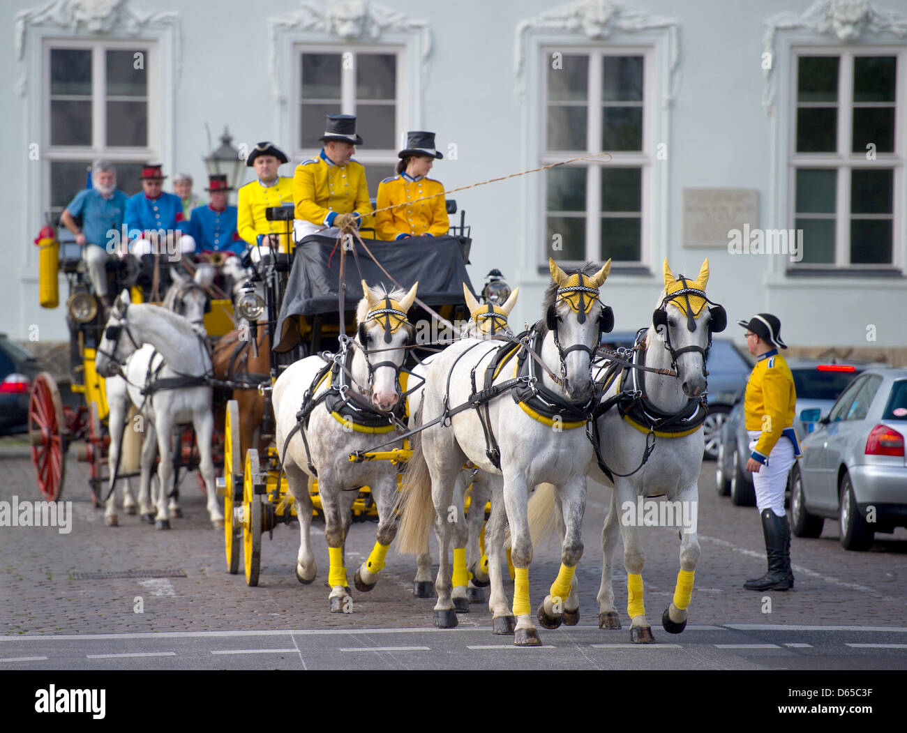 Stagecoaches hi-res stock photography and images - Alamy