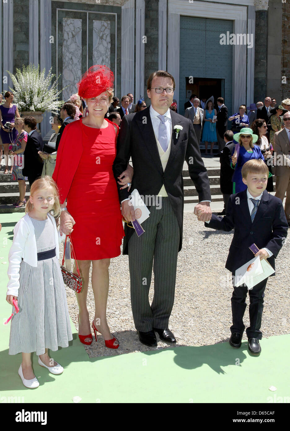 Dutch Princess Laurentien (C, L), Prince Constantijn (C, R) and their ...