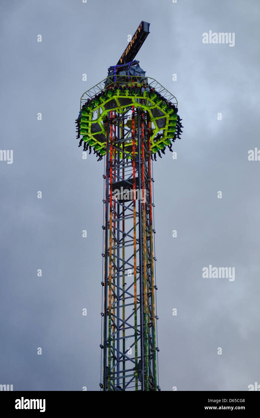 Carousel at Winter Wonderland Hyde Park Stock Photo - Alamy