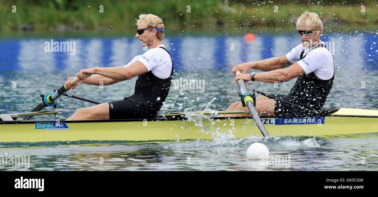 Eric murray and hamish bond 2012 hi-res stock photography and images ...