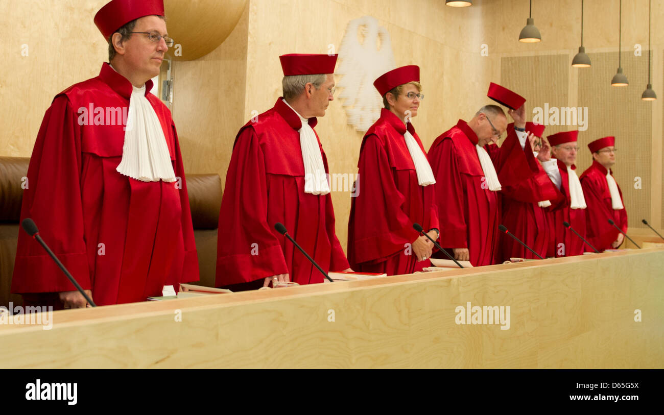 Court proceedings hi-res stock photography and images - Alamy