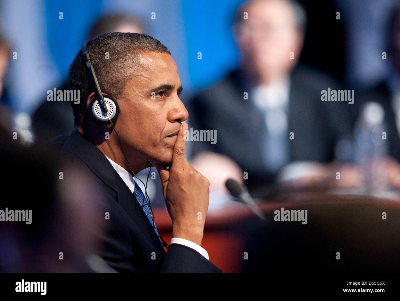US President Barak Obama attends the first meeting of the G20 summit in ...