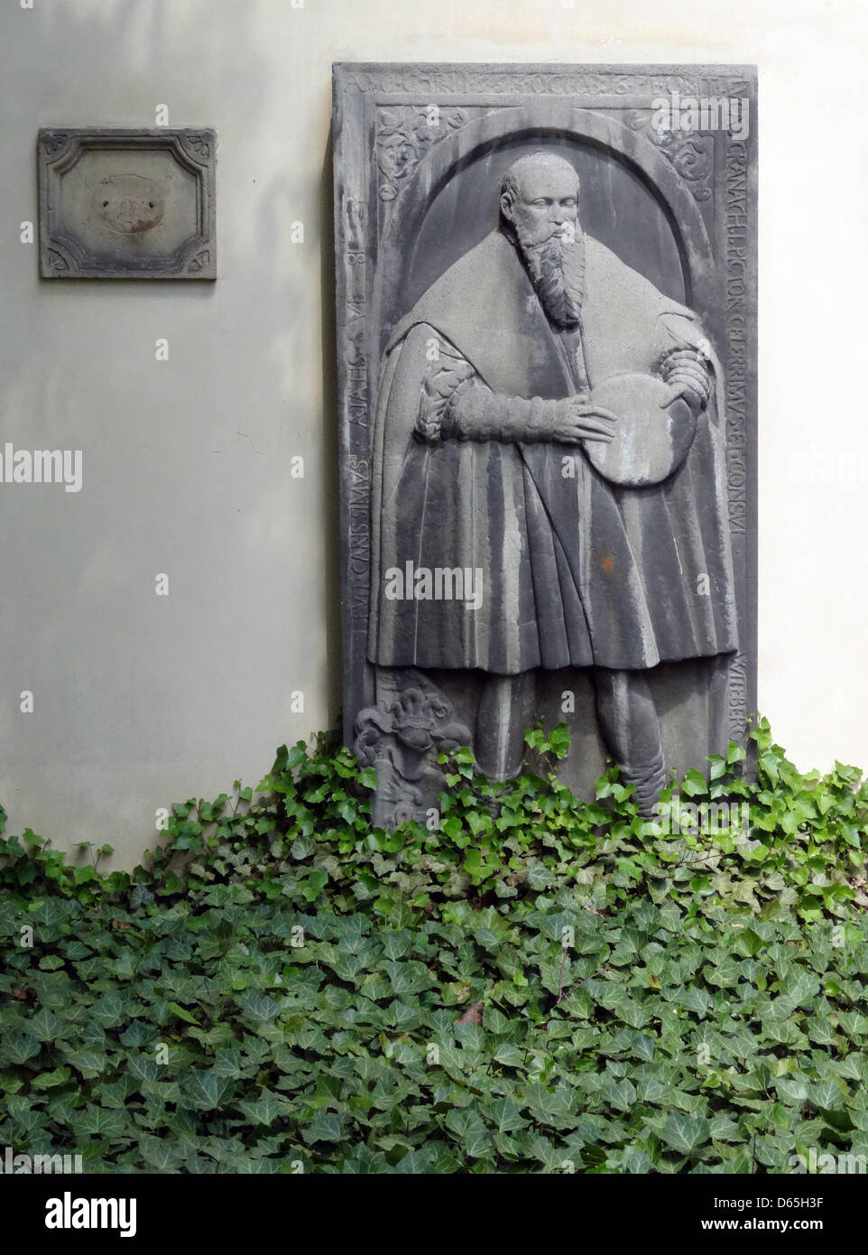 The grave of Lucas Cranach the Elder is pictured in Jacobsfriedhof ...