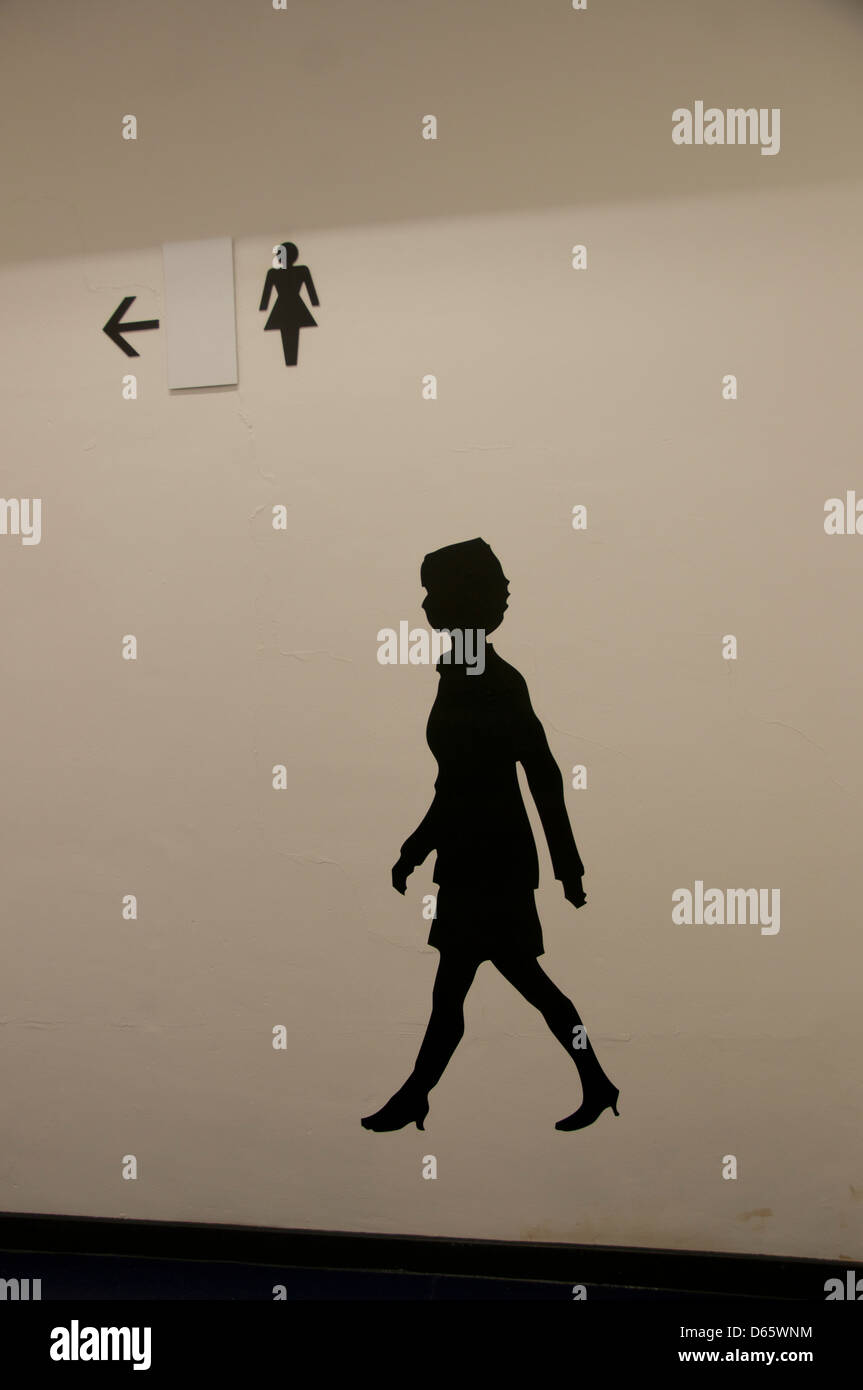 Female toilet sign hi-res stock photography and images - Alamy