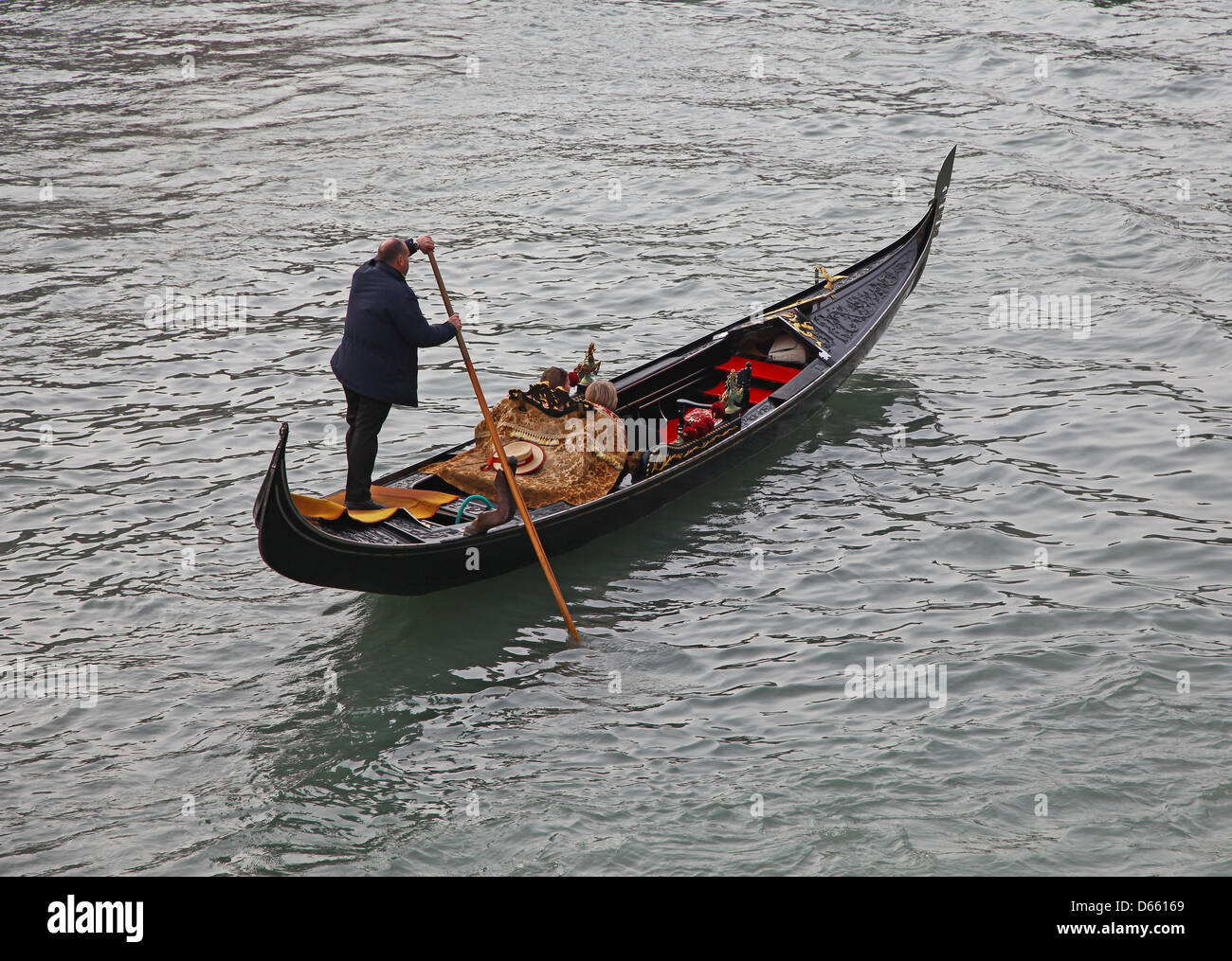 Rowing His Gondola High Resolution Stock Photography and Images - Alamy