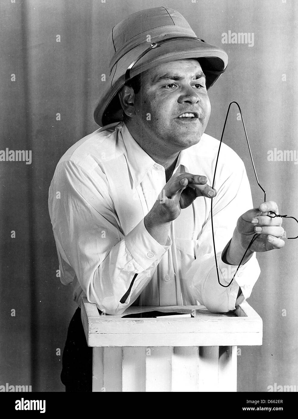FILE PHOTO - Jonathan Winters, an influential comedian known for his ...