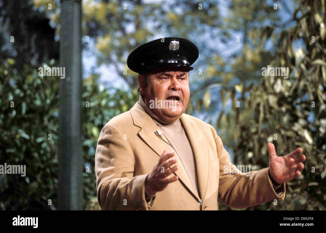 FILE PHOTO - Jonathan Winters, an influential comedian known for his ...