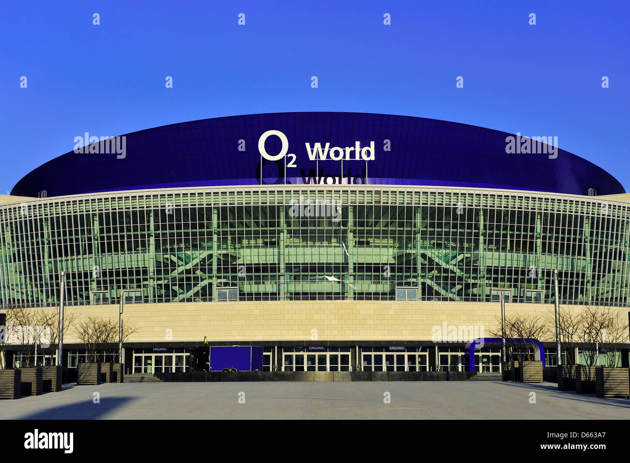 O2 world stadium hi-res stock photography and images - Alamy