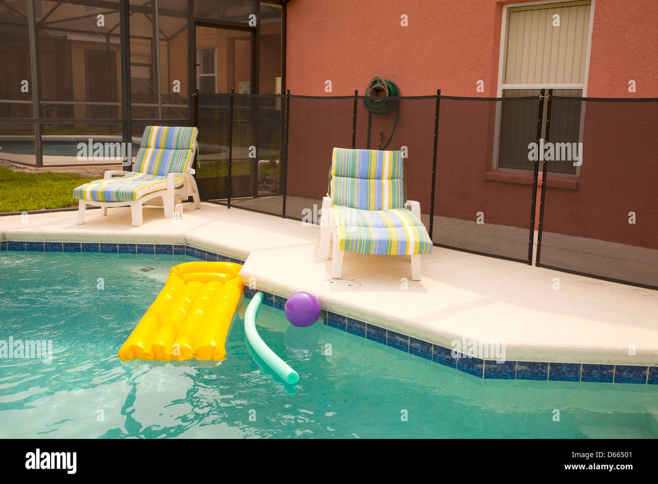 Disney world swimming pool hi-res stock photography and images - Alamy