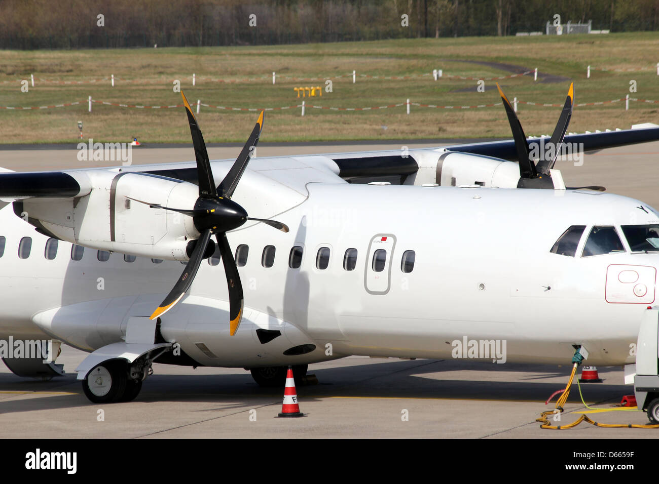 plain propeller aircraft Stock Photo - Alamy