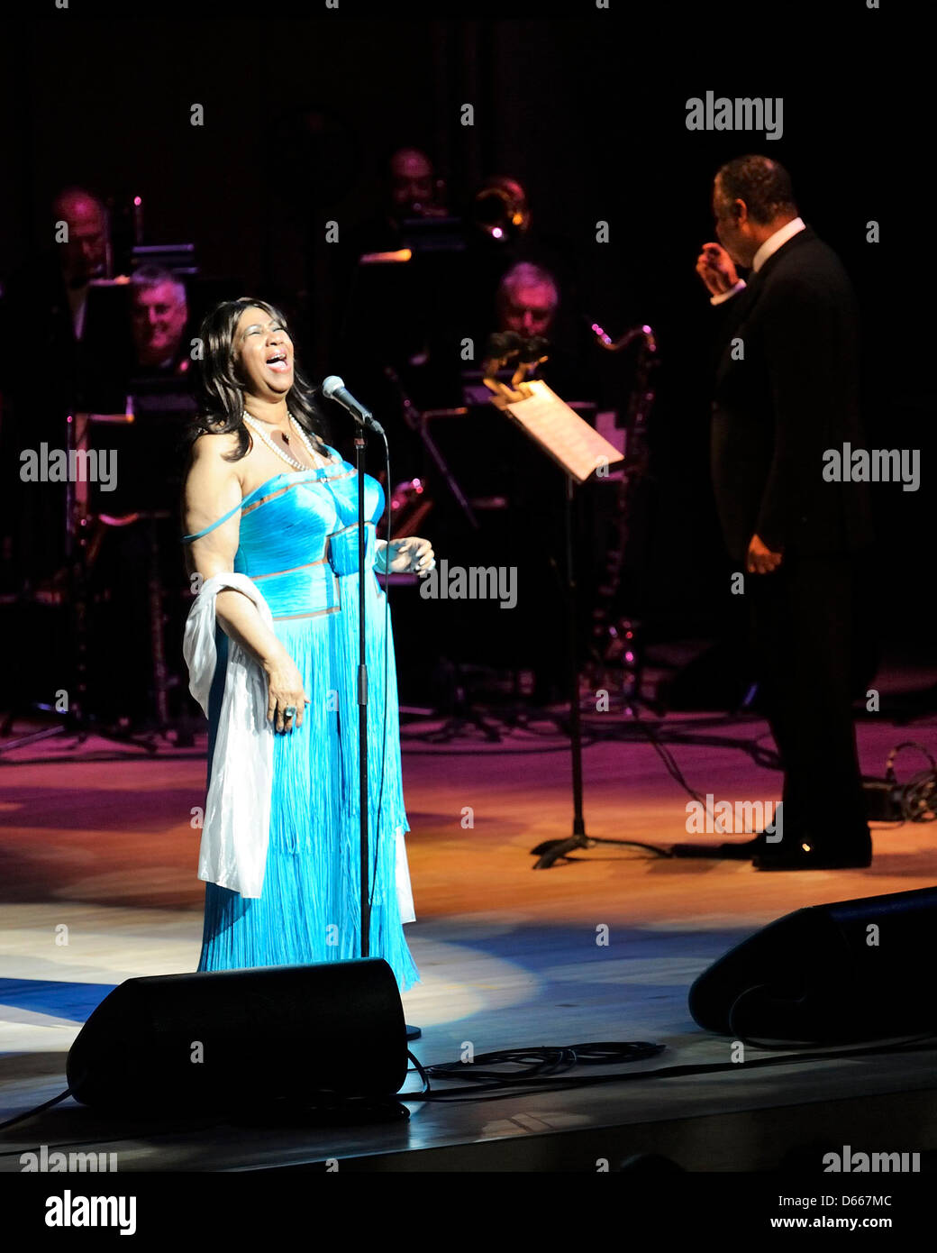 Aretha franklin the queen of soul hi-res stock photography and images ...