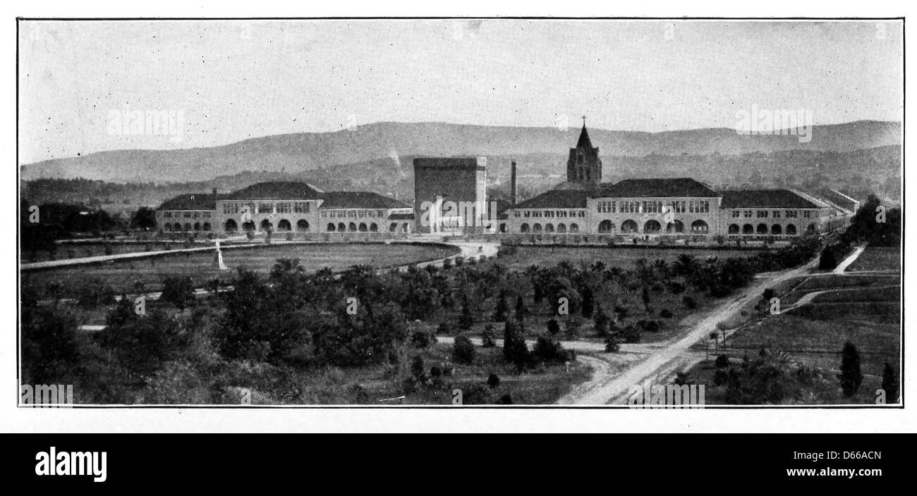 A 1905 photograph of Stanford University, showcasing the campus and its ...