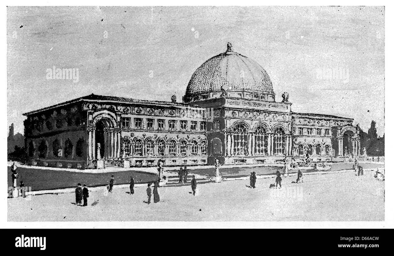 This 1905 image captures a scene from a visit to Stanford University ...
