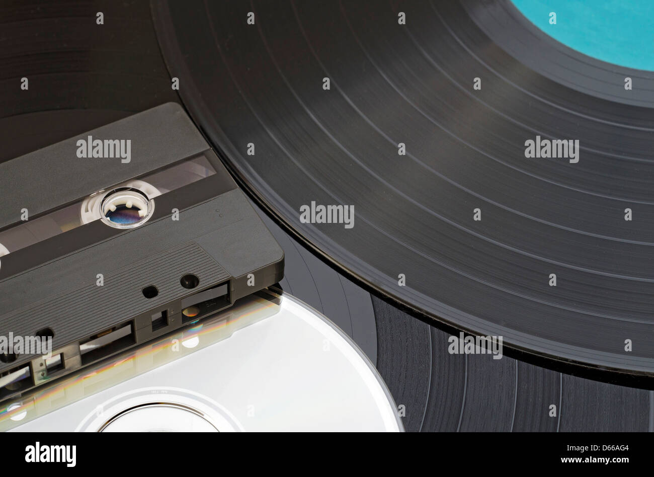 Gramophone disk, cd and cassette Stock Photo - Alamy