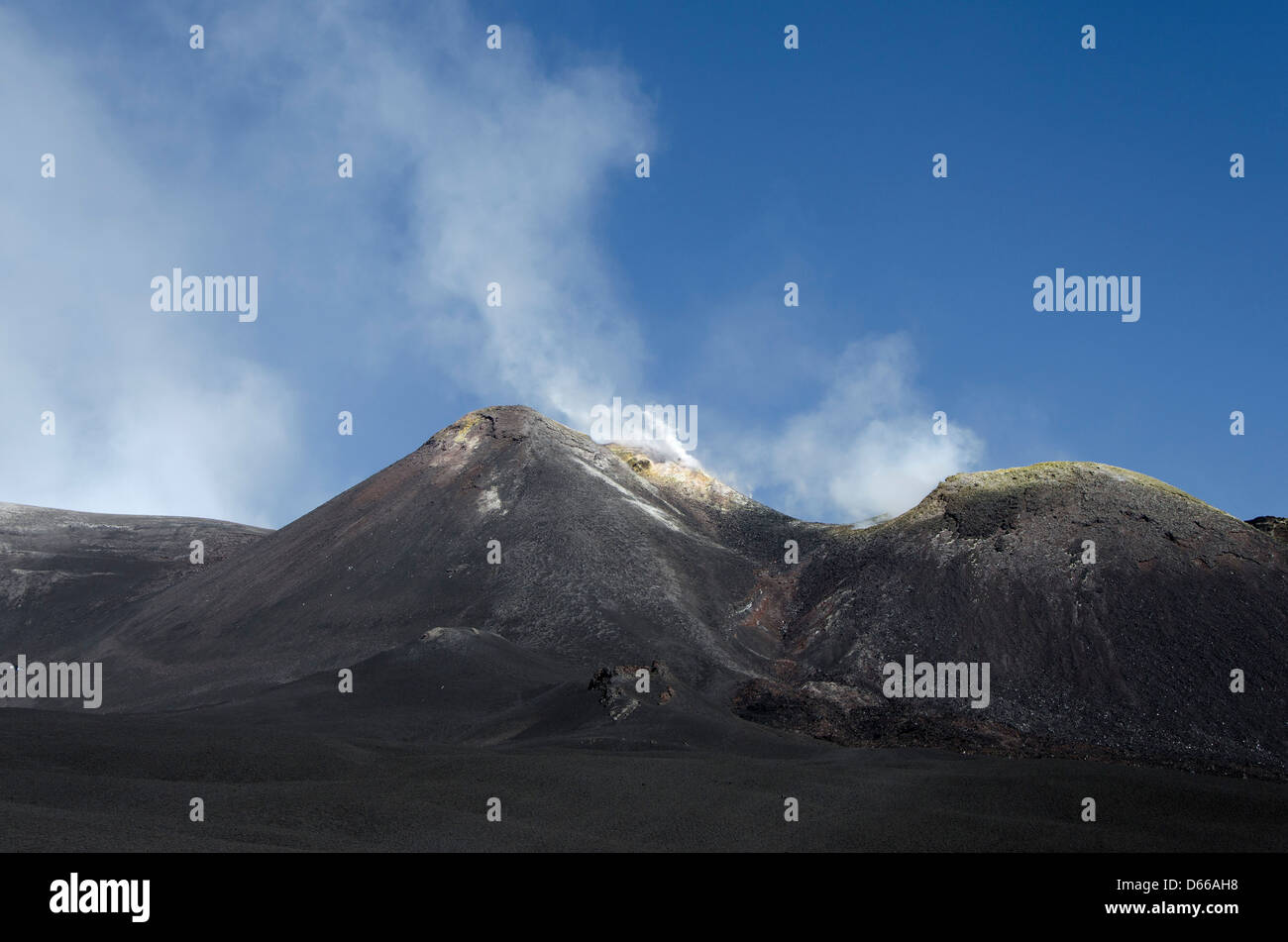 Volcano gas activity in hi-res stock photography and images - Alamy