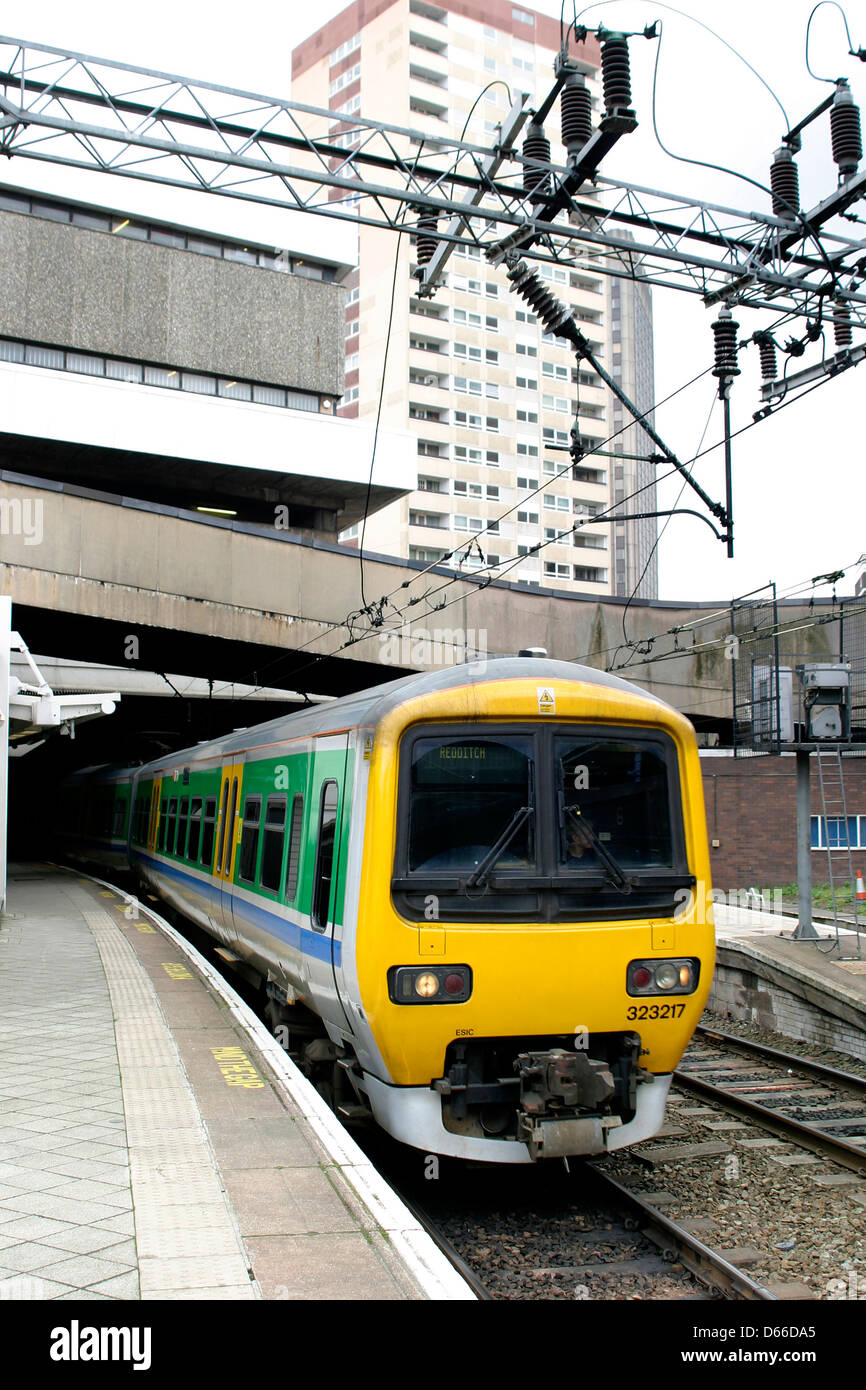 Class 323 locomotive High Resolution Stock Photography and Images - Alamy