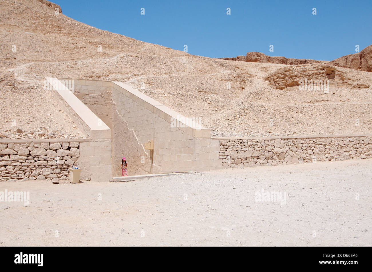Entrance to the burial site of Ramesses IV (KV2), East Valley of the ...