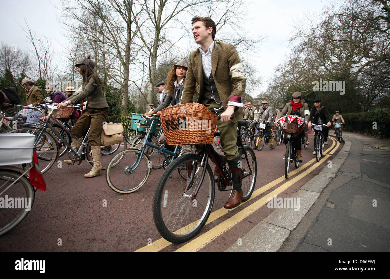 Tweed Run London High Resolution Stock Photography and Images - Alamy