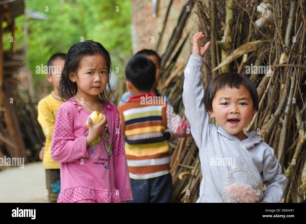 China village children hi-res stock photography and images - Alamy