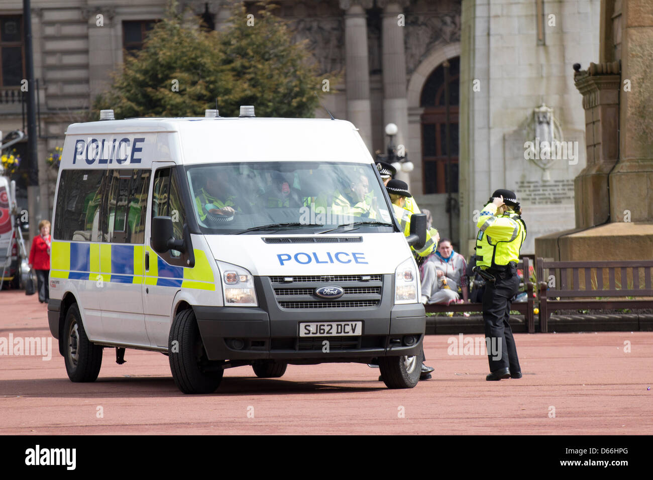 Police in Glasgow, Scotland, UK - Georges Square Stock Photo - Alamy