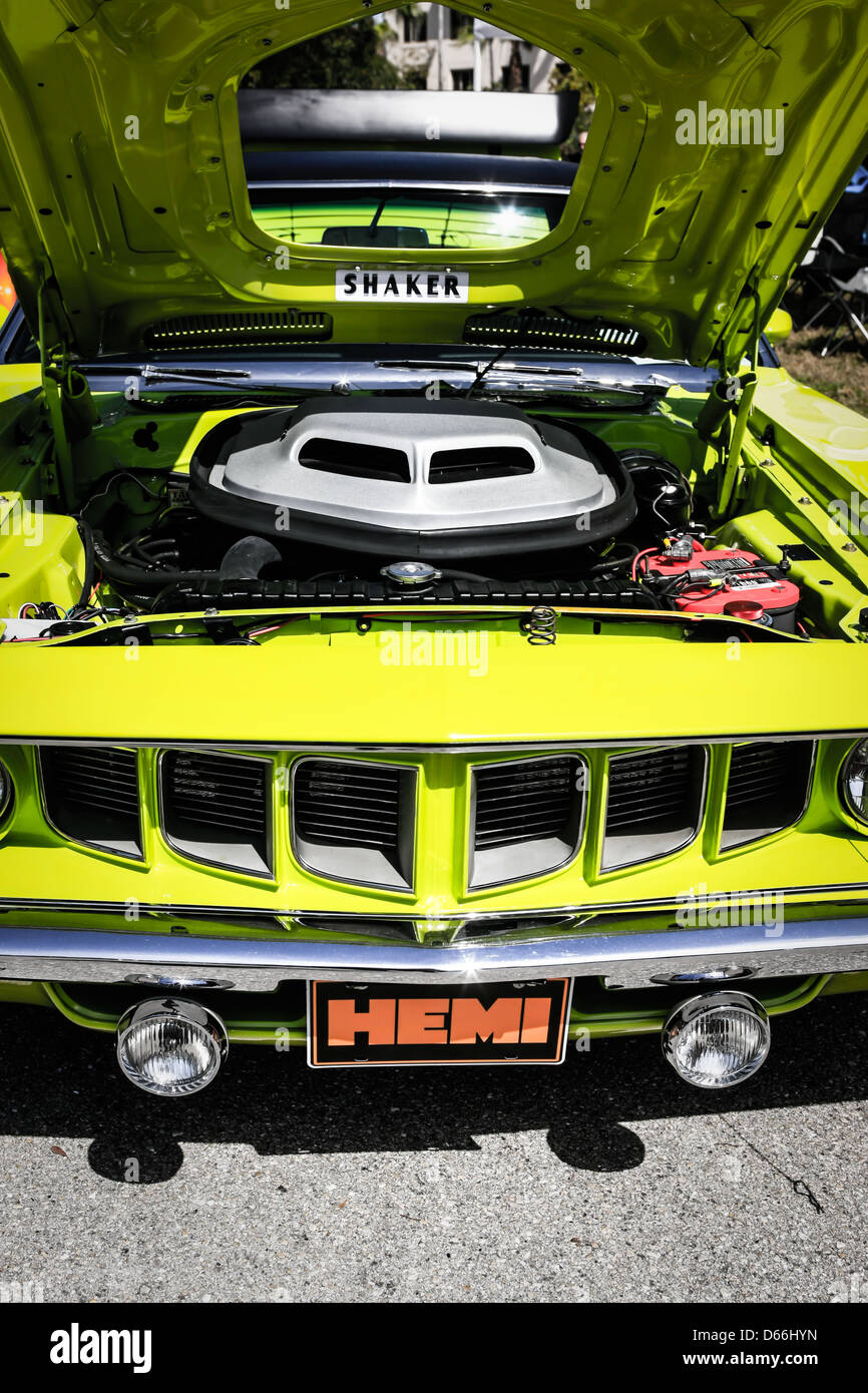 1970 Challenger Hemi Engine