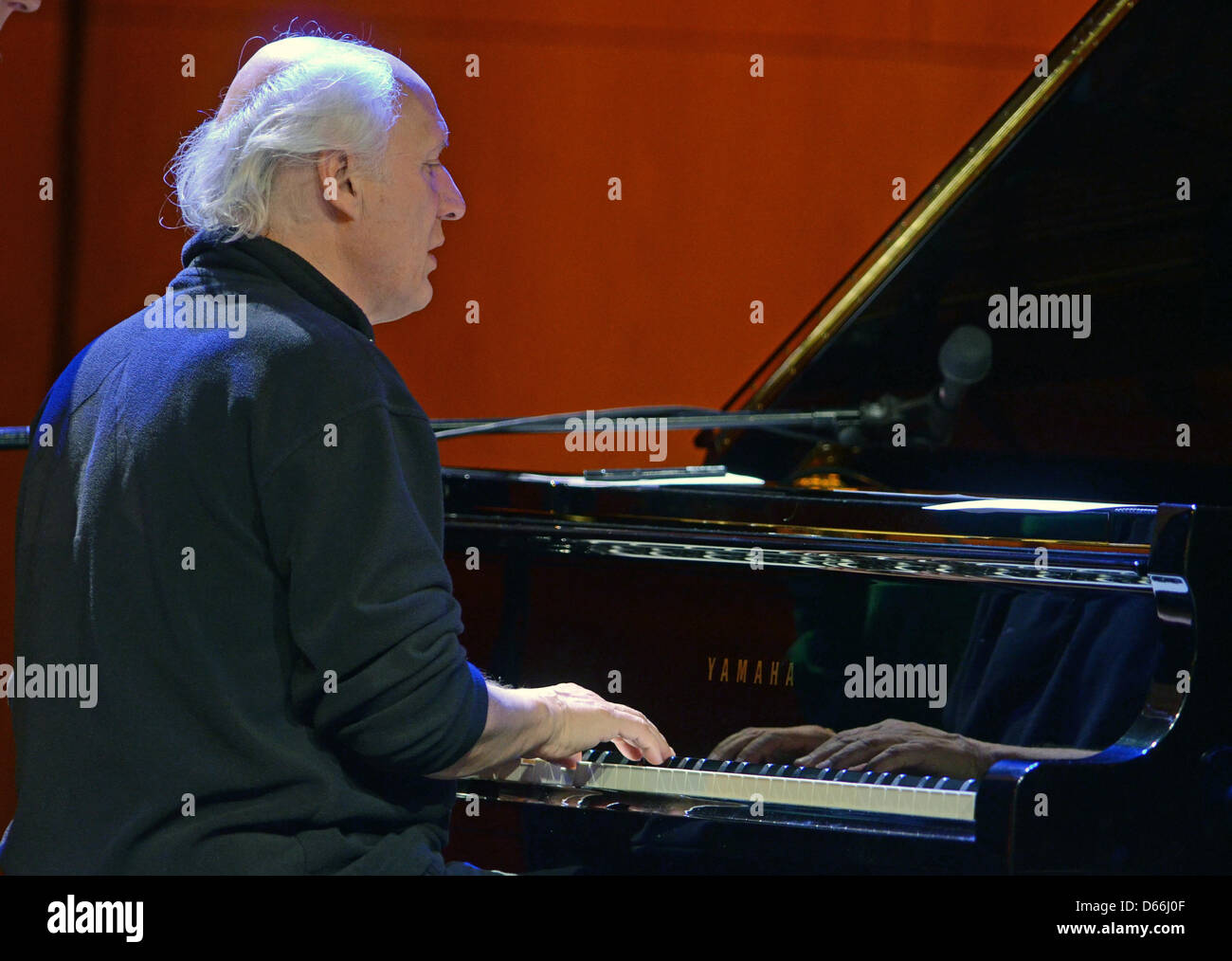 Dutch singer Herman van Veen rehearses on a stage of the Tonhalle ...