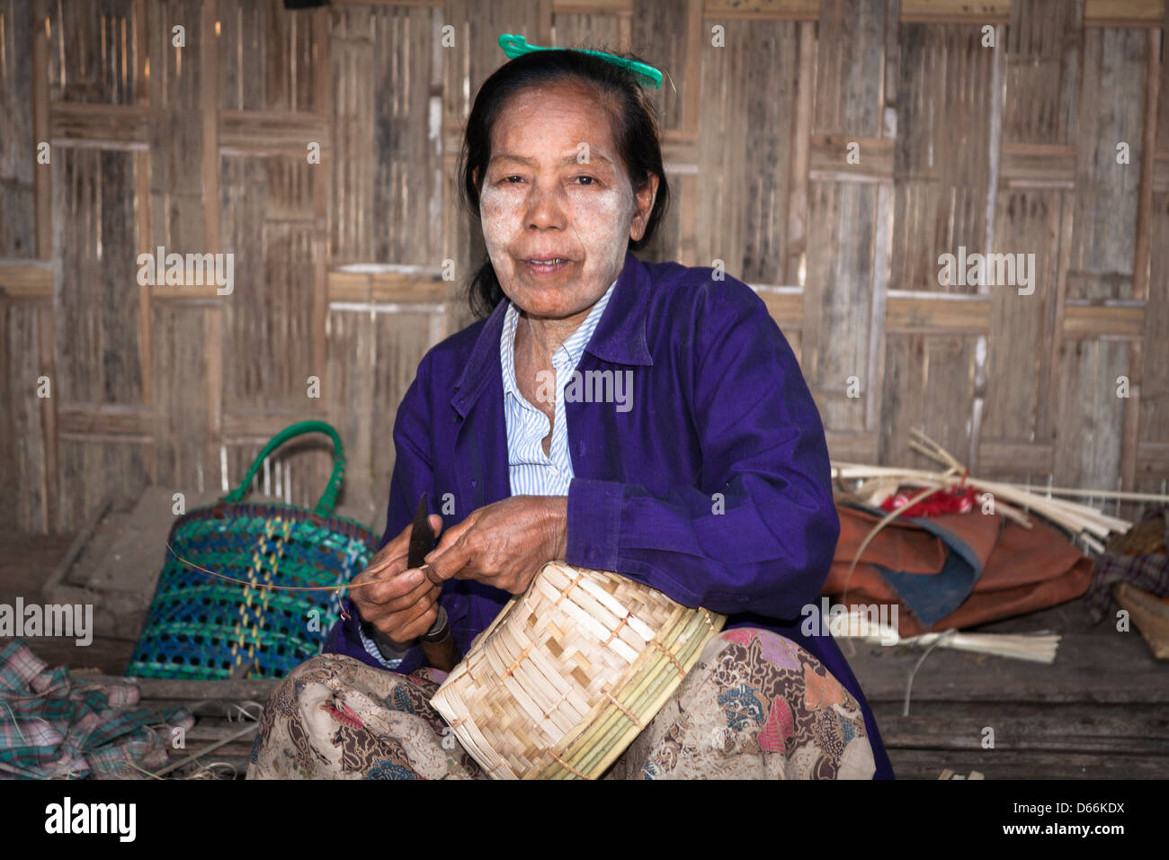 Myanmar basket hi-res stock photography and images - Alamy