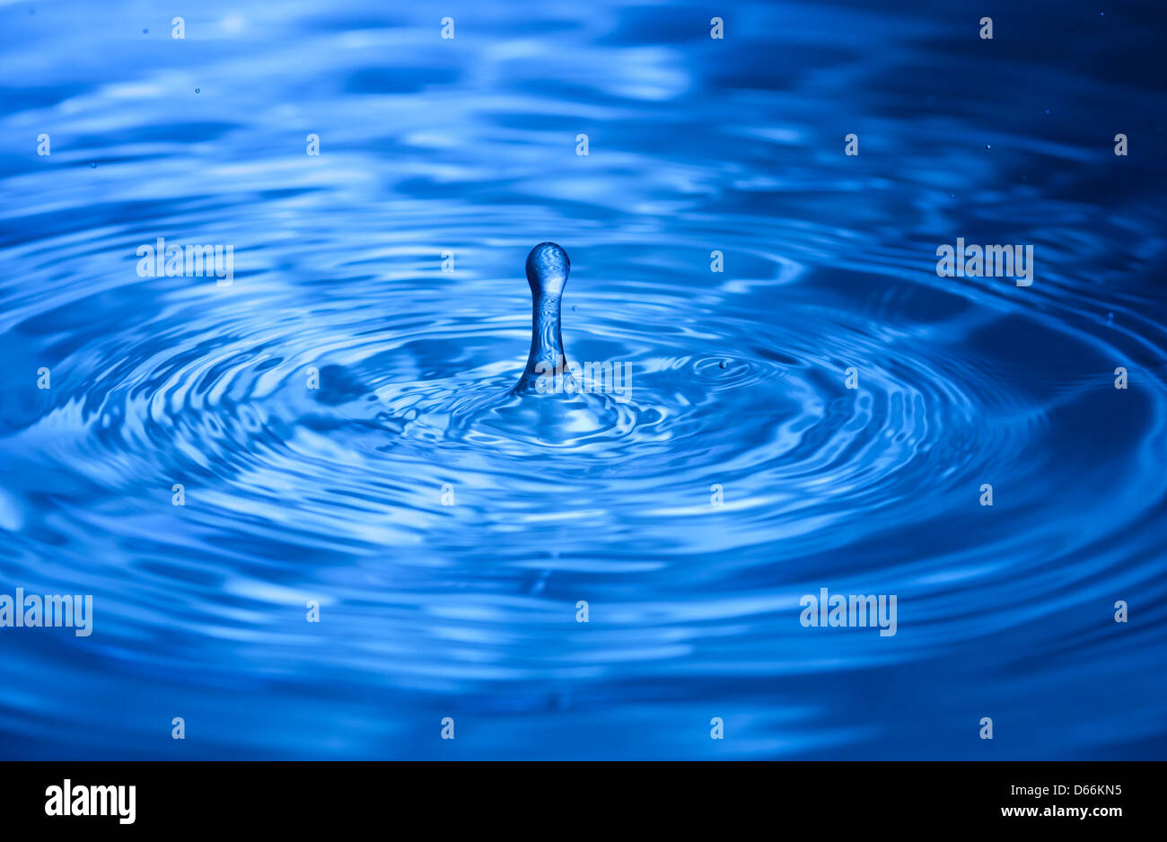Blue mineral water hi-res stock photography and images - Alamy