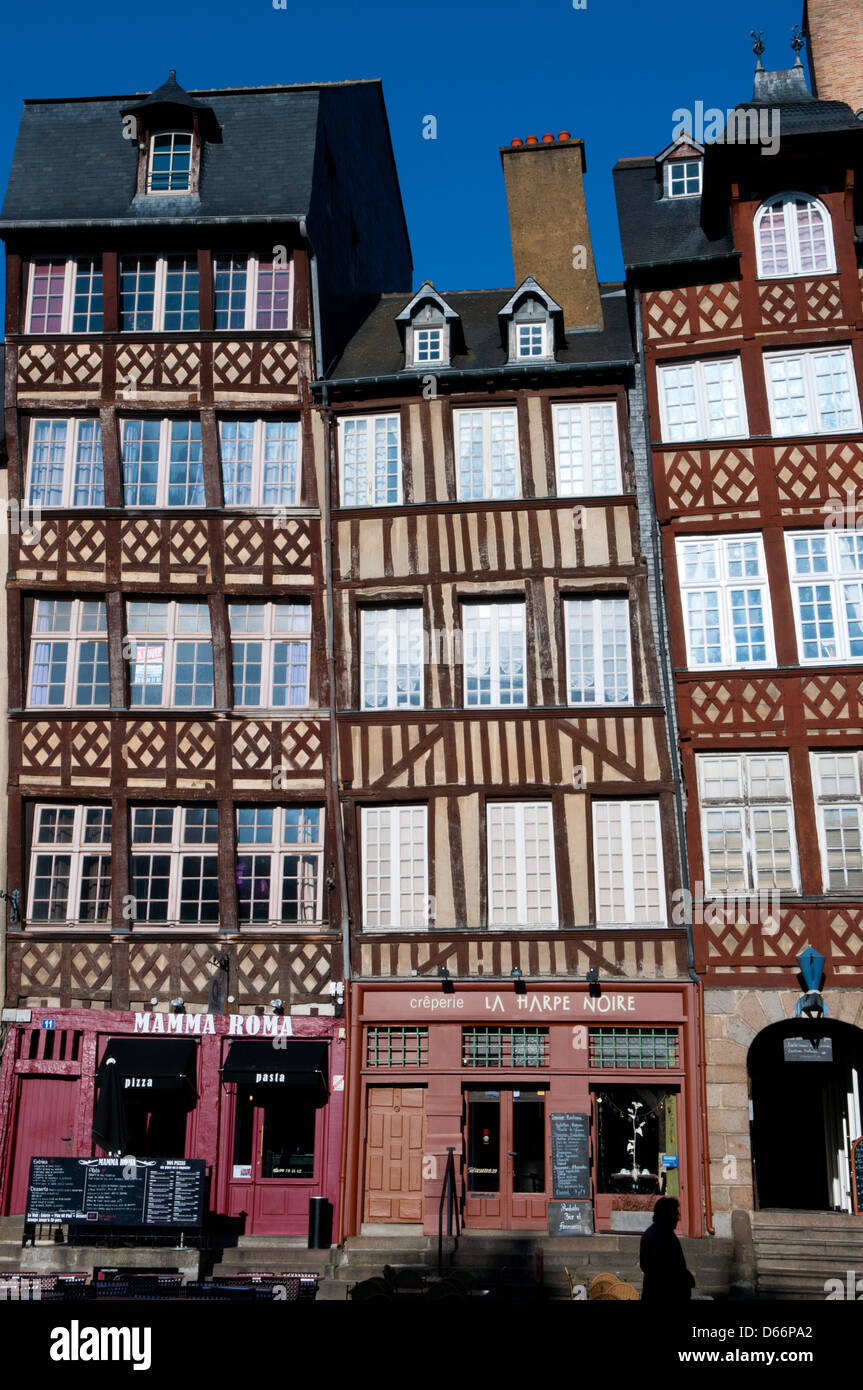 Architecture 17th century france hi-res stock photography and images ...