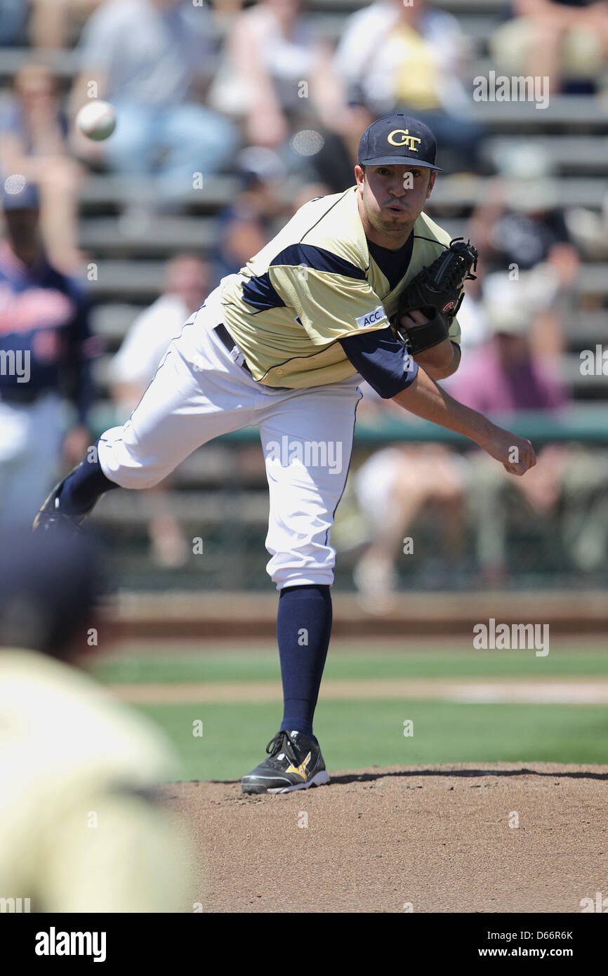 Virginia tech move in hi-res stock photography and images - Alamy