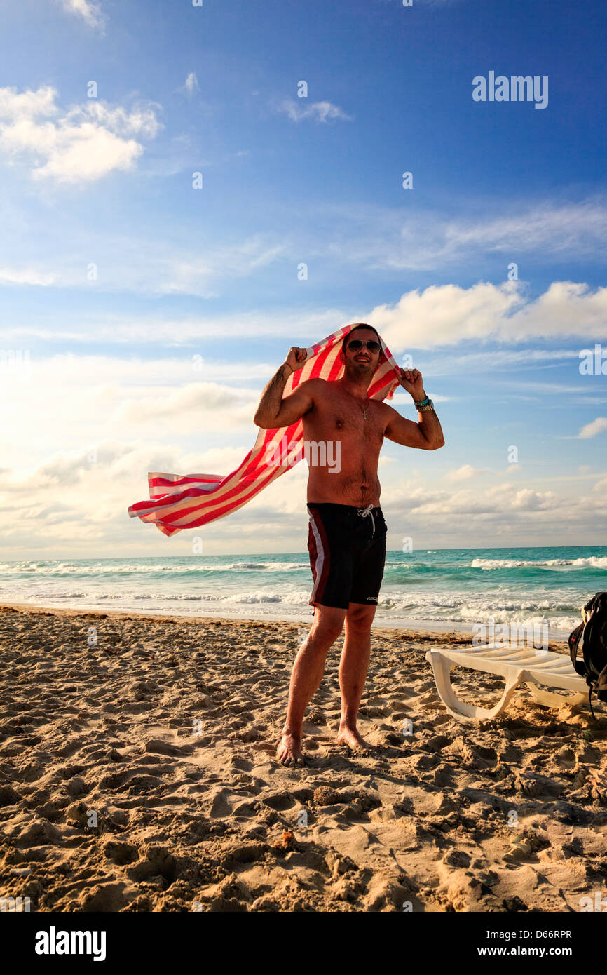 Man drying himself hi-res stock photography and images - Alamy