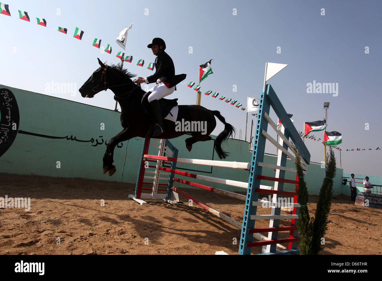 April 13, 2013 - Ramallah, West Bank - Palestinian jockeys demonstrate ...