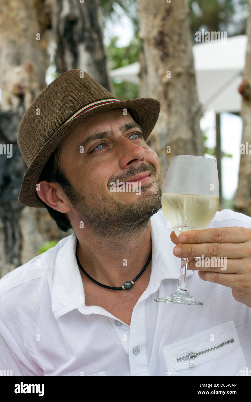 Vintage wine tasting hi-res stock photography and images - Alamy