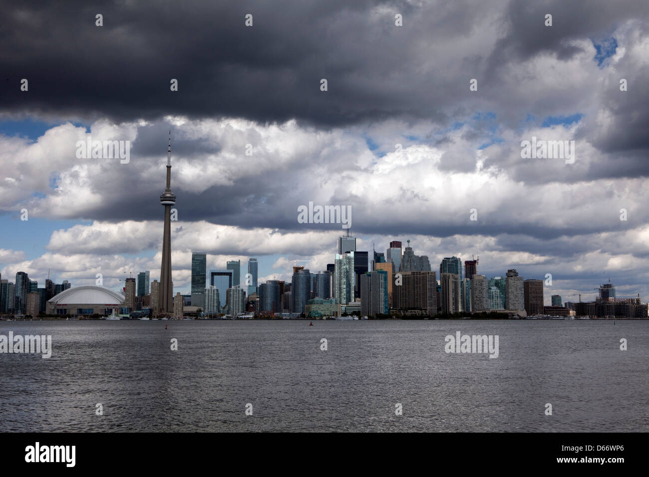 A view of the Toronto skyline from Toronto Island Park, in Canada Stock ...