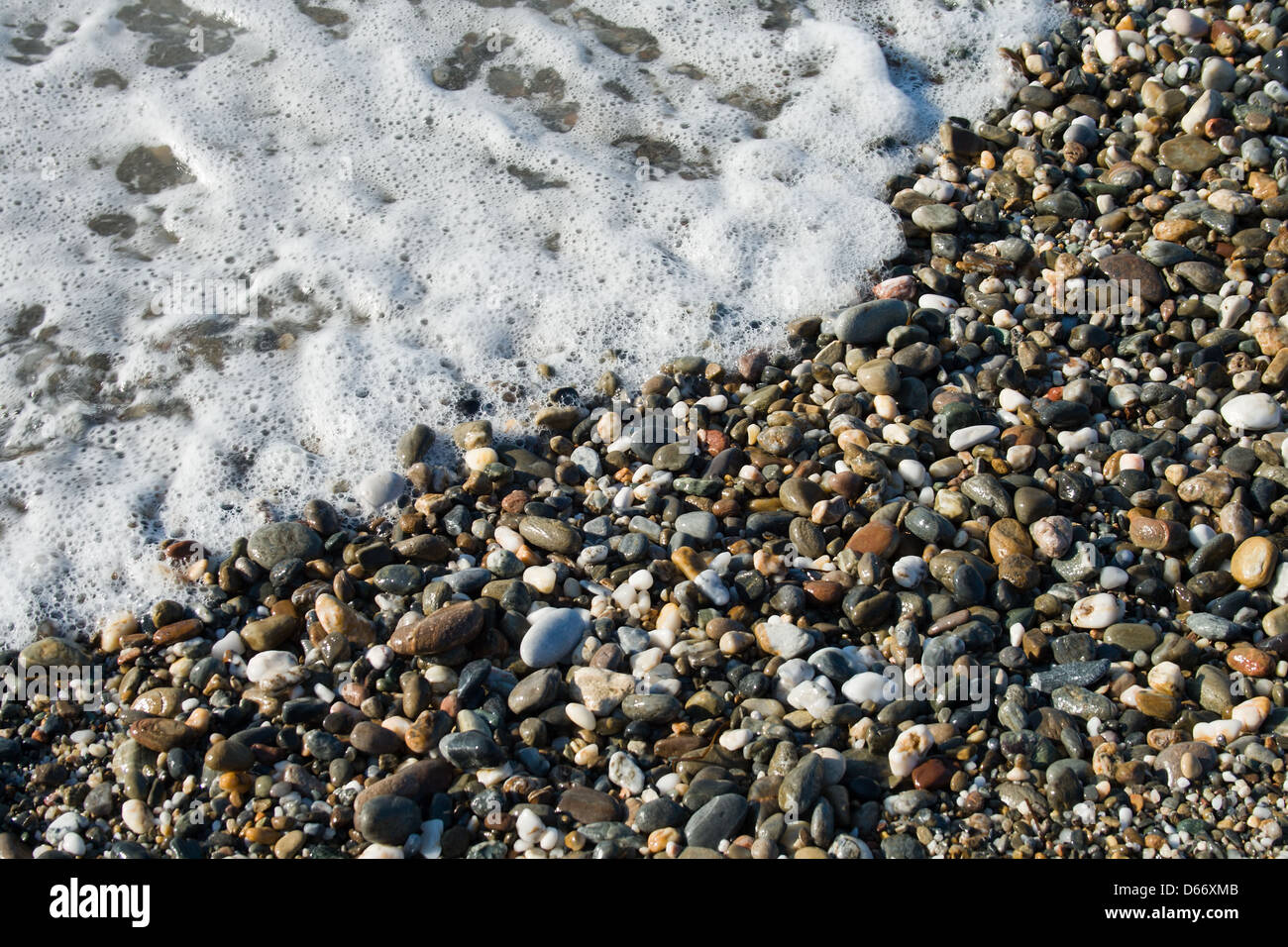 Pebble white line hi-res stock photography and images - Alamy
